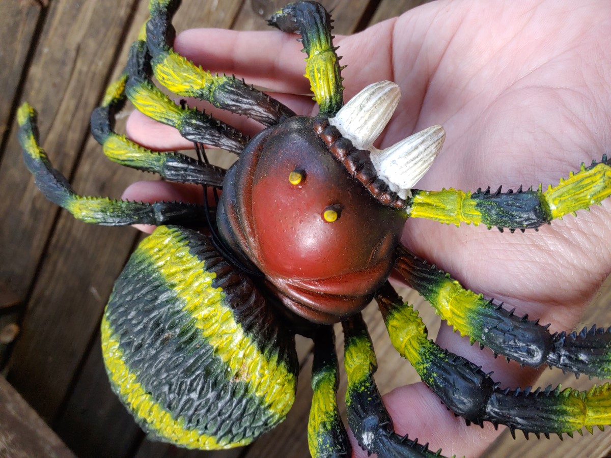 Bogleech Halloween 2024: Valuable Vintage Bugs